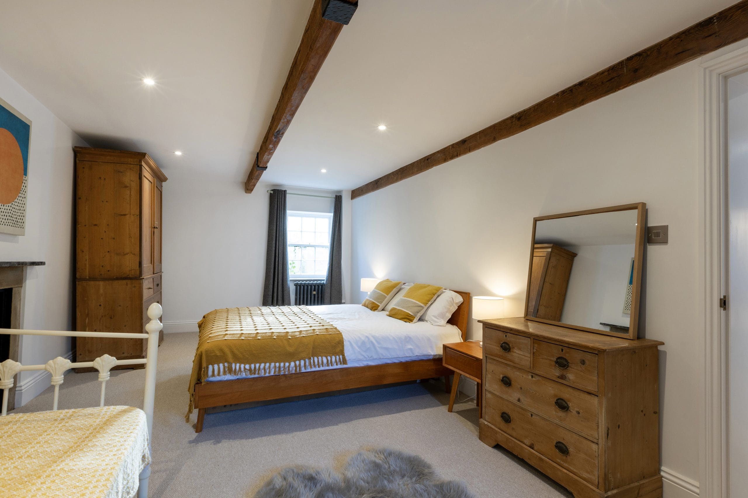 Millers House, Aysgarth, Near Leyburn Sleeps 10/12 - Yorkshire Escapes